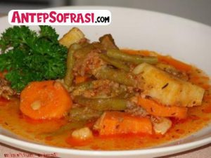 Etli Türlü Tüm Etli Yemek Tarifi - Antep Sofrası